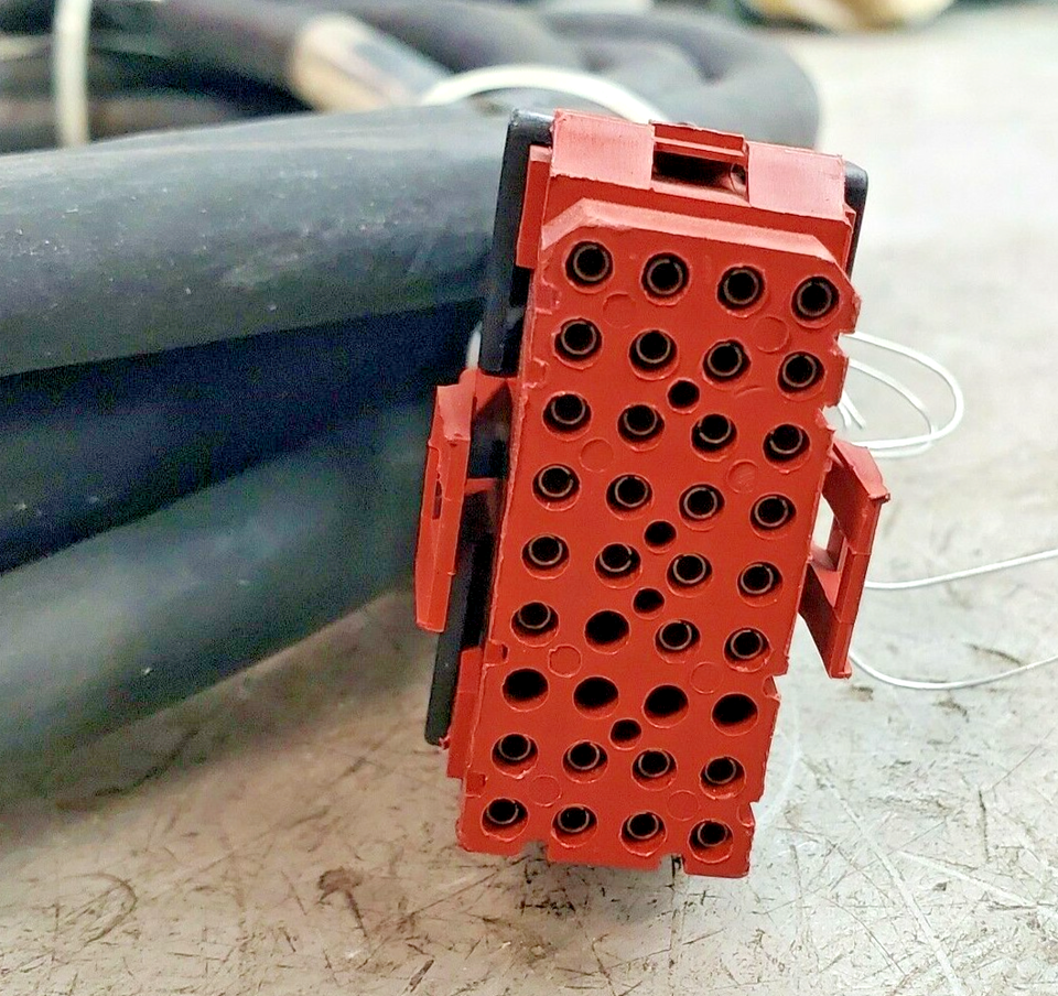 ABB NKTU11-015 TERMINATION CABLE 300 VOLT 22 AWG INFI 90 | eBay