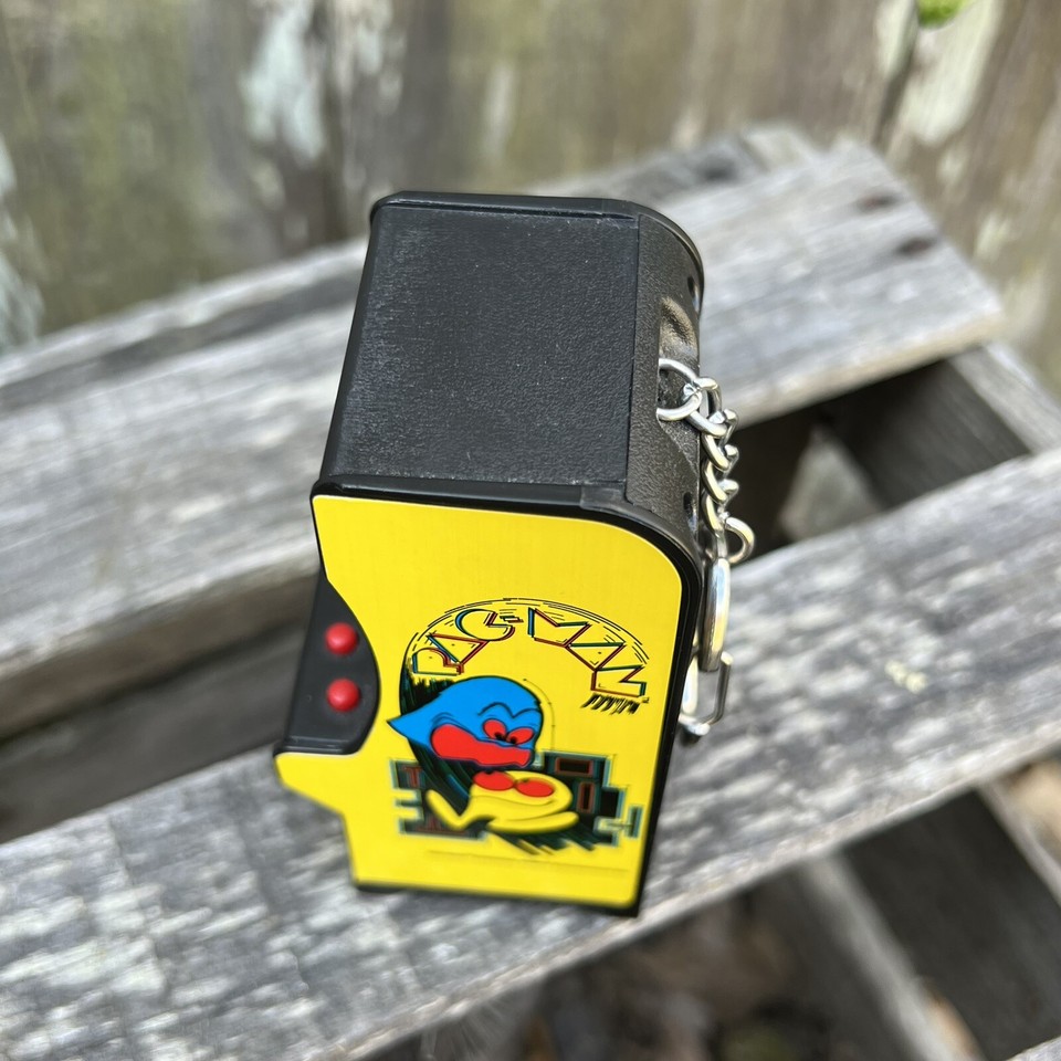Pac - Man Keychain Arcade Game Bandai Namco Mini Handheld Tested Works ...