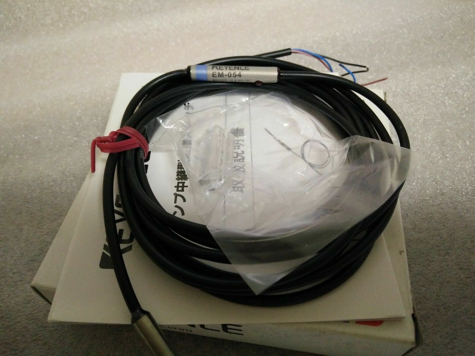 1PC New In Box KEYENCE EM-030 Proximity Sensors EM030 Fast ship | eBay