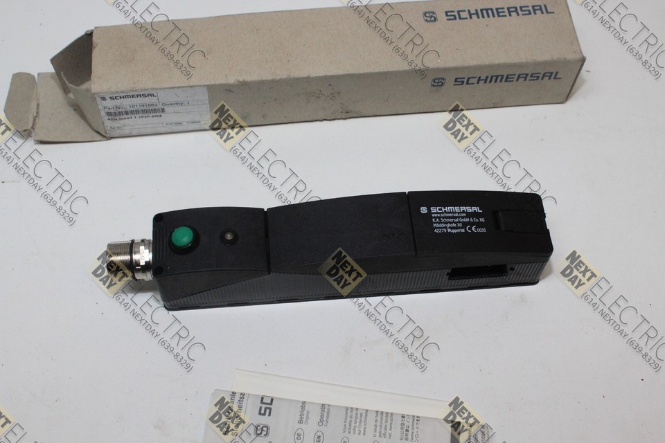 Schmersal, 101191663, AZM 200ST-T-1P2P-2568, Safety Interlock Relay ...