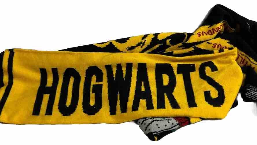 Harry Potter Hogwarts Crest Knit Scarf Black Fringe with Multicolored ...