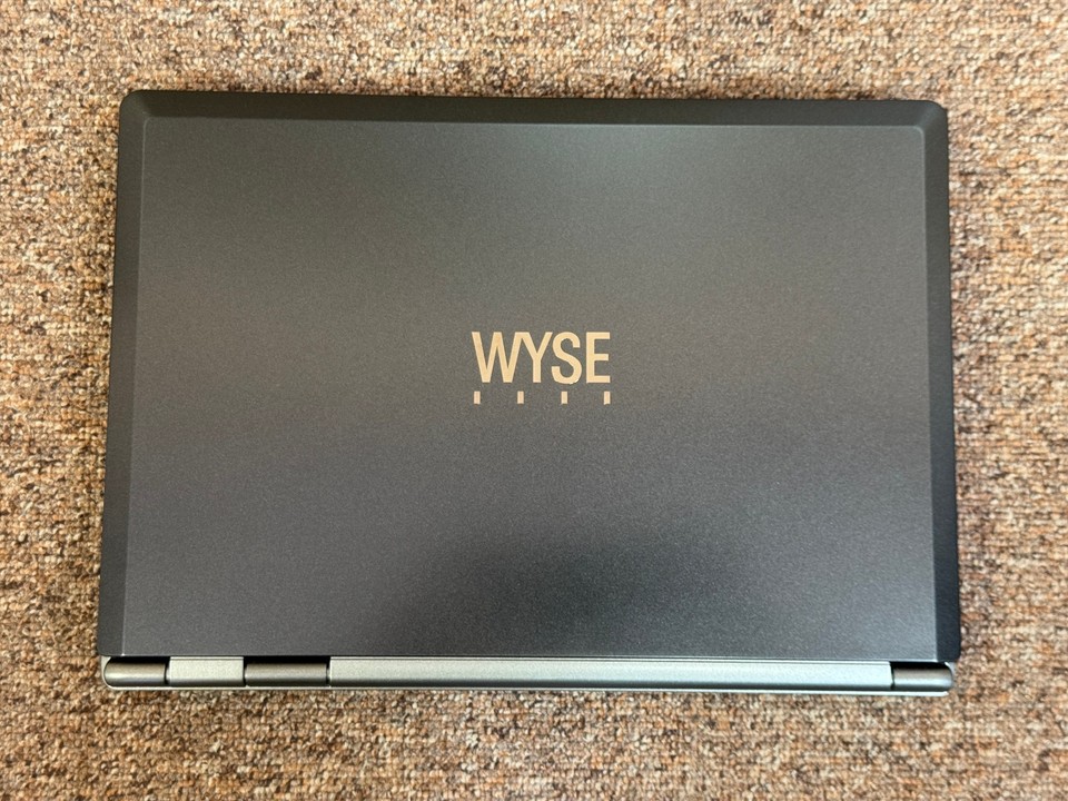 New Wyse Laptop H12V 12.1 Inch Black Laptop Windows XP Embedded Nordic ...