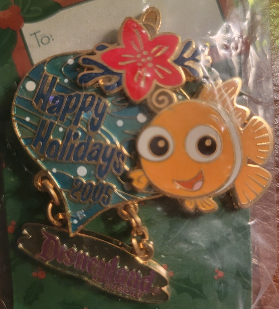 Disney Pin 43056 Finding Nemo 2005 Holiday Ornament Collection ...