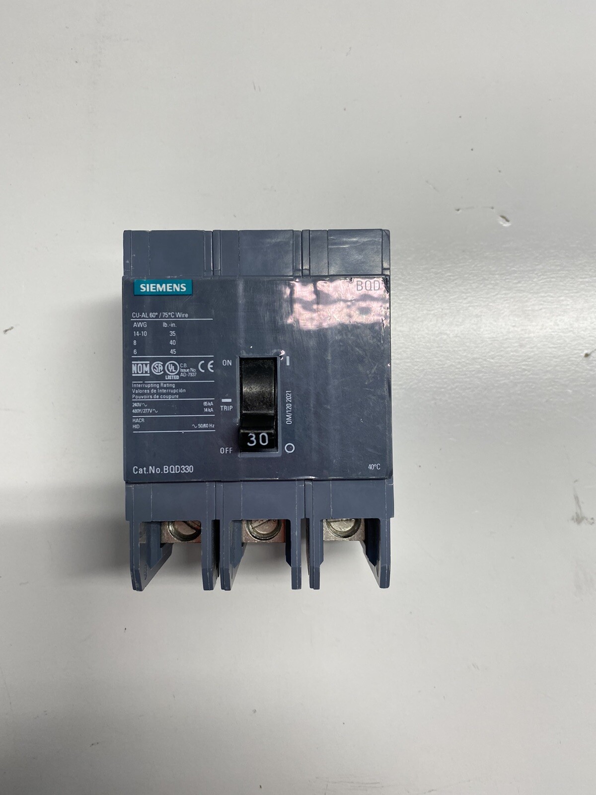 BQD330 SIEMENS 3 POLES 30 AMP 480V 14KA CIRCUIT BREAKER NEW Surplus ...