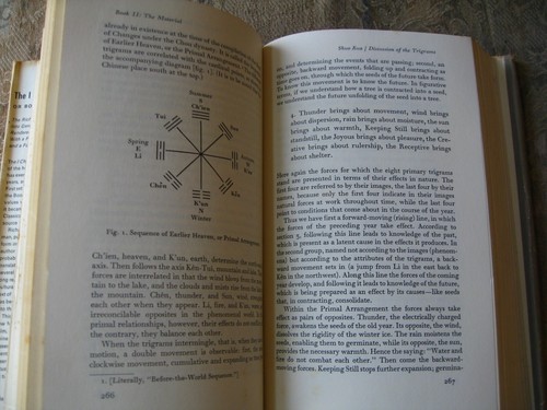 Cary F. Baynes, Richard Wilhelm - The I Ching or Book of Changes ...