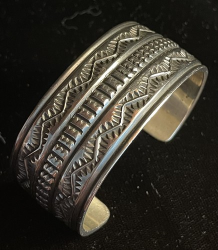 Vintage Navajo Sterling Silver Cuff Bracelet-Sunshine Reeves 58g | eBay