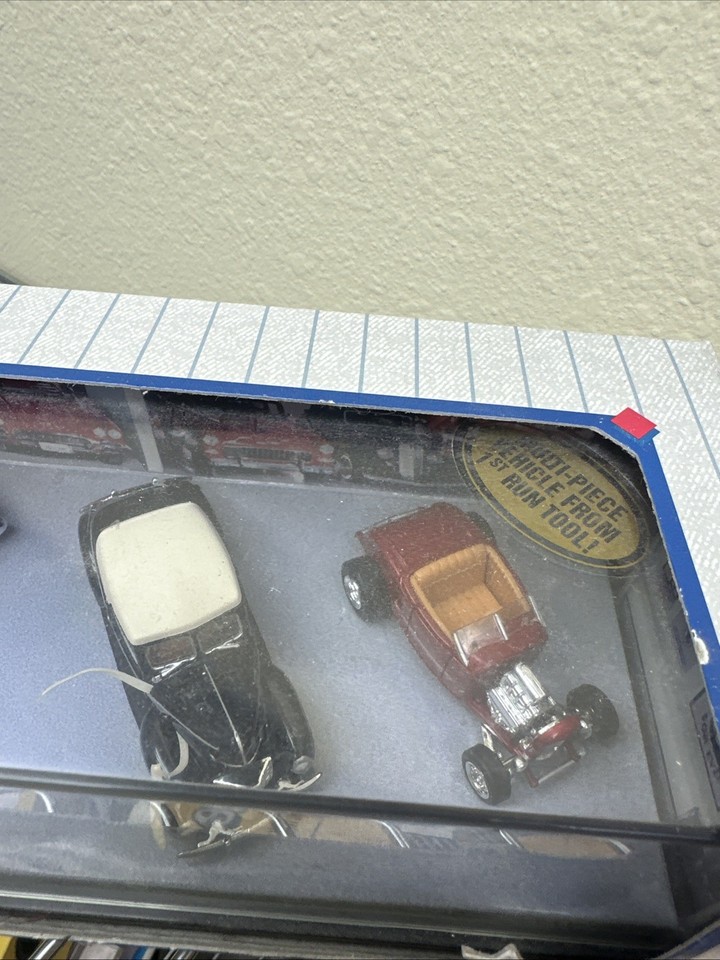 Hot Wheels Collectibles “Reggie’s Cars” 1998, 4 Car Set Hot Rod Series2 ...