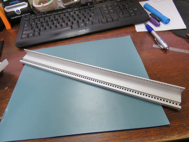 SCHROFF, INC. 30819-405 Qty of 3 per Lot HORIZONTAL RAIL WITH FLANGE ...