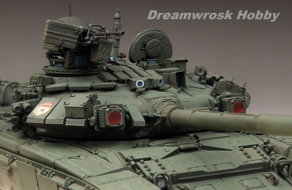 Award Winner Built Trumpeter 1/35 Uralvagonzavod T-90 Cast Turret MBT ...