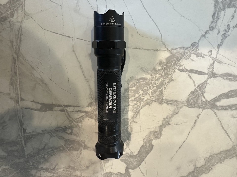 Surefire E2D Executive Defender Flashlight Vintage Non-LED | eBay