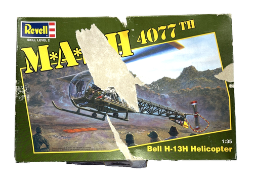 M*A*S*H 4077th Bell H-13H Helicopter Revell 1/35 Model Kit 4334 Open ...