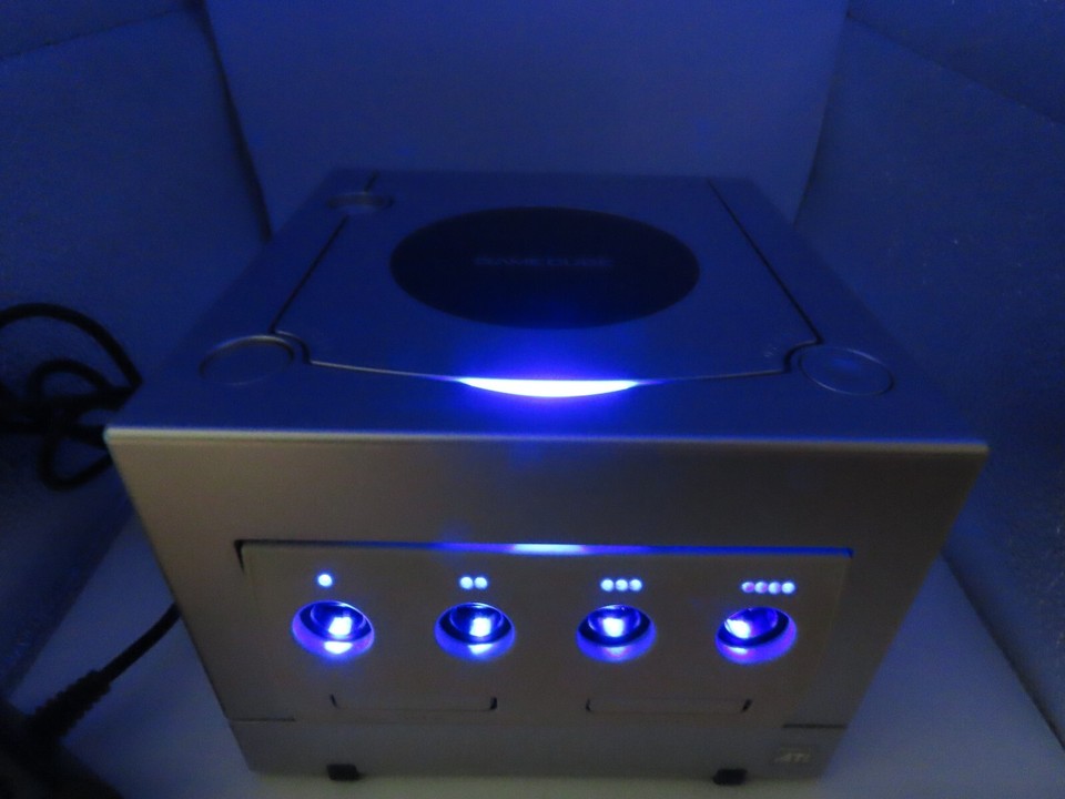 Nintendo GameCube BLUE LED Light Mod Modification Kit - Fan, main LED ...
