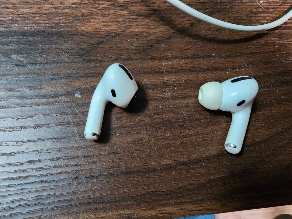 Apple Airpods Pro, A2190 | eBay