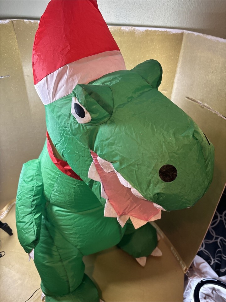 Christmas Baby T-Rex Dinosaur Inflatable Airblown Gemmy 3.5 ft Holiday ...