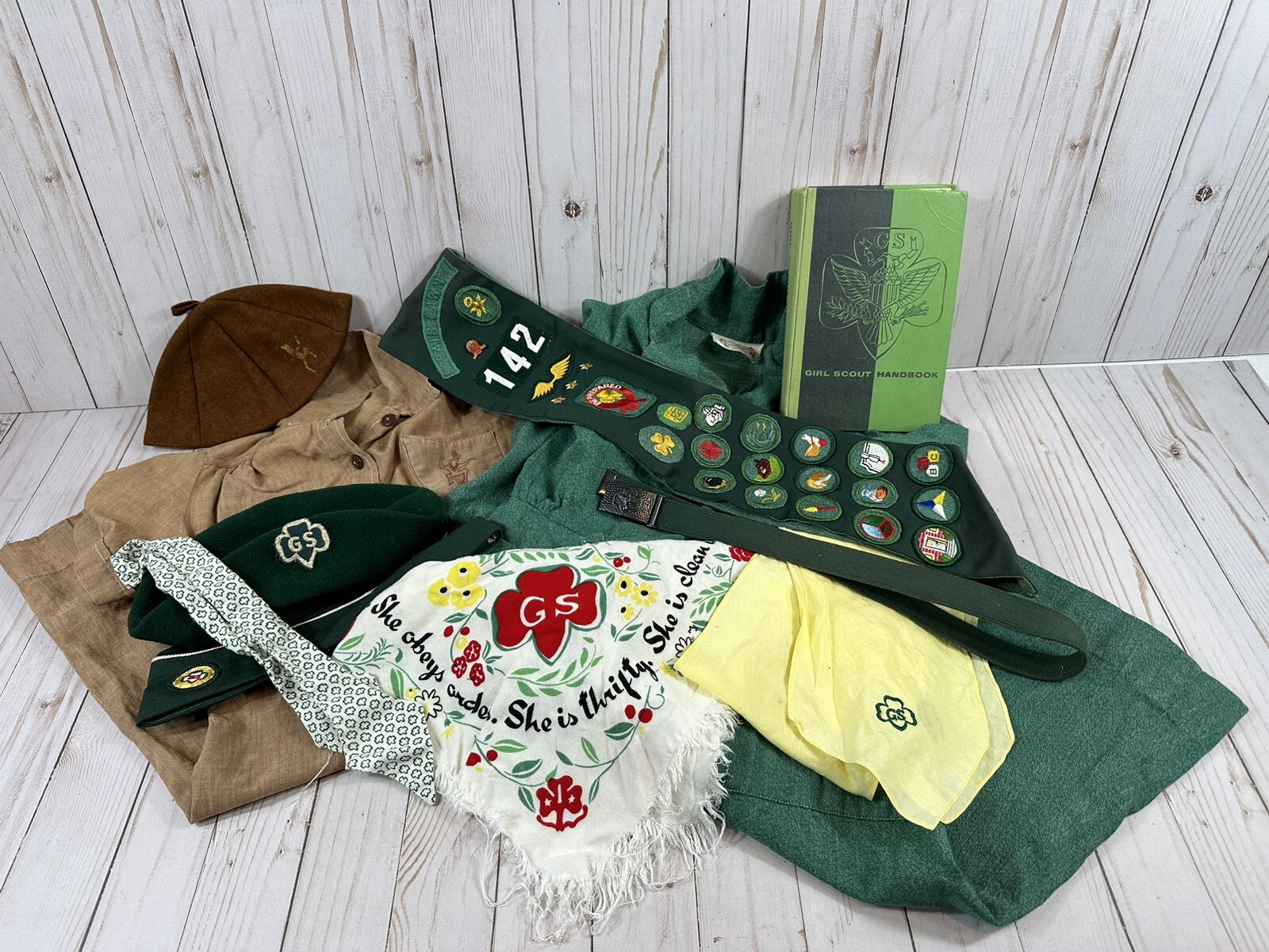 Vintage 1950’s Girl Scout&Brownie Lot! Uniforms, Handbook, Sash-w ...