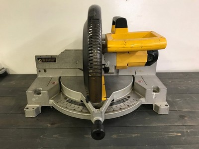 DeWalt DW705 12" (305mm), 15 Amp, 4000 RPM, Double Bevel Capacity ...