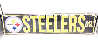 Pittsburgh Steelers Licensed NFL Distressed Street Aluminum Wall Man ...