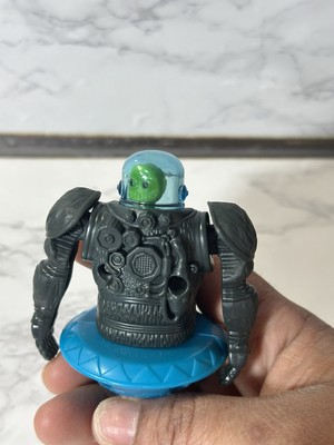 McDonalds Toy Megamind Animated Movie Brainbot Villain Robot Toy 2010 ...