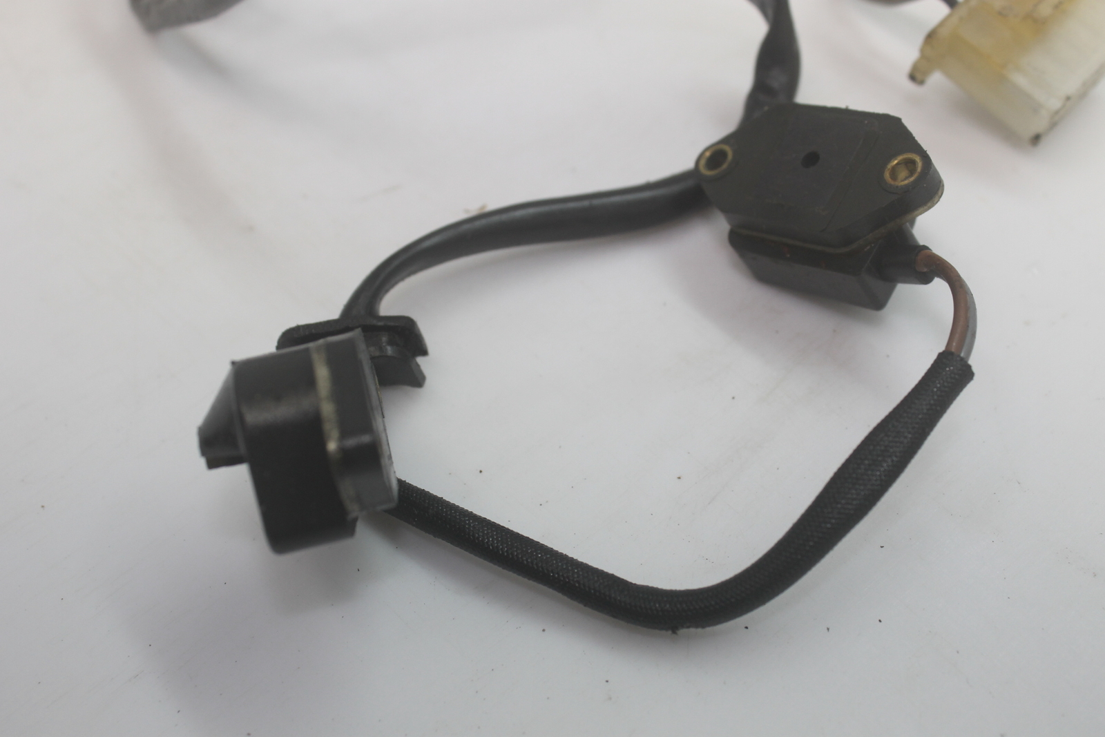 81-83 MAXIM 550 CRANK POSITION SENSOR PULSER PULSAR COIL TRIGGER PICK ...