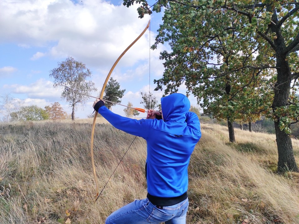 Traditional Wooden Longbow, 71" Ash+Bamboo Bow, Medieval Archery ...