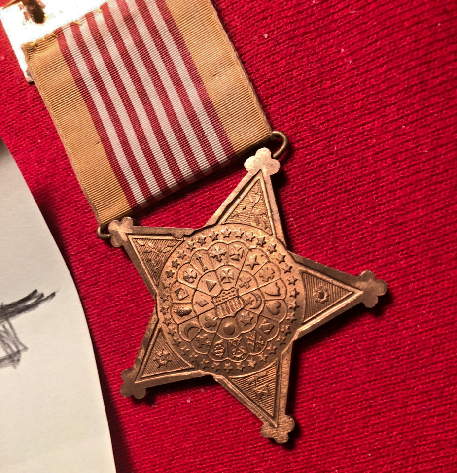 CIVIL WAR GAR VETERANS' MEMBERSHIP BADGE WITH OFFICER BAR & RIBBON | eBay