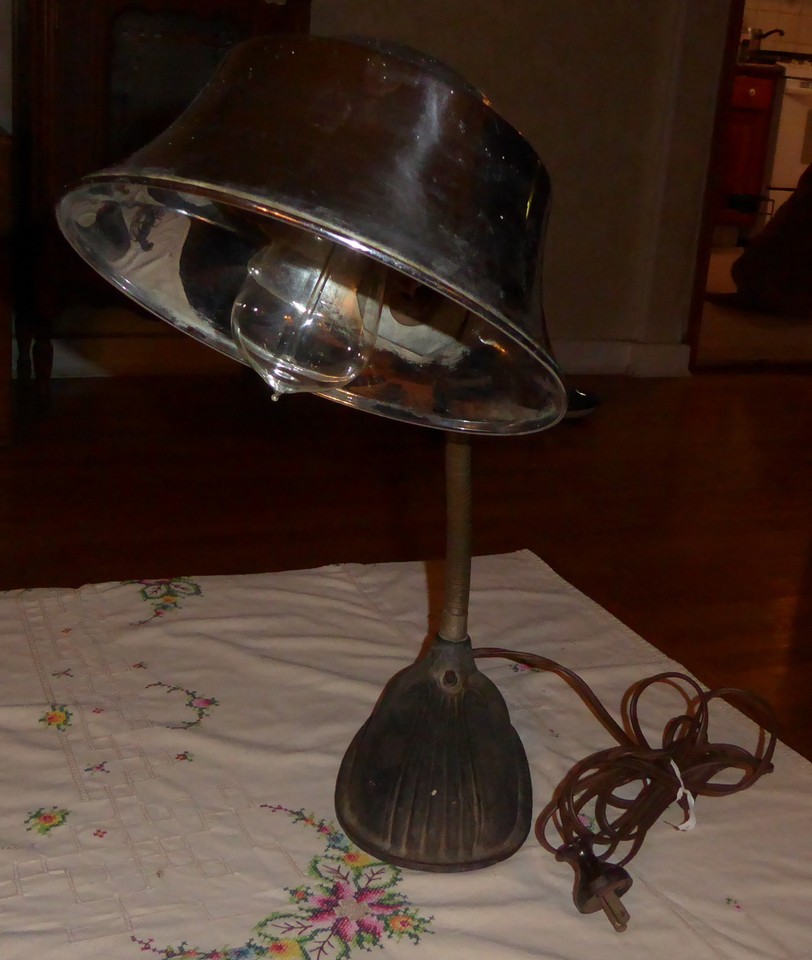 Vintage Heat Lamp Repurposed as a Desk or Table Lamp | eBay