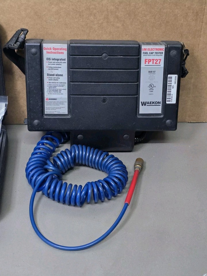 Waekon FPT27 I/M Electronic Fuel Cap Tester With NEW FPT25-03 Adapters ...