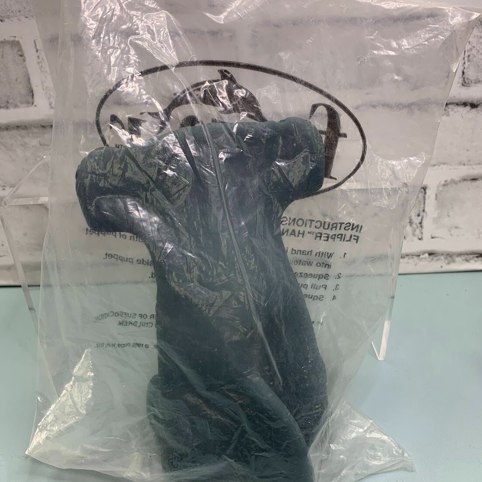 Vintage 1996 Pizza Hut FLIPPER Hammerhead Shark Squirting Hand Puppet ...