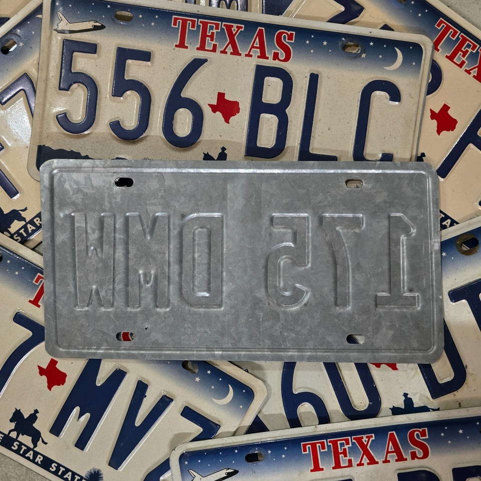 TEXAS SHUTTLE LICENSE PLATE 🔥FREE📬🔥 1 ~ w/RANDOM LETTERS & #'s VINTAGE ...