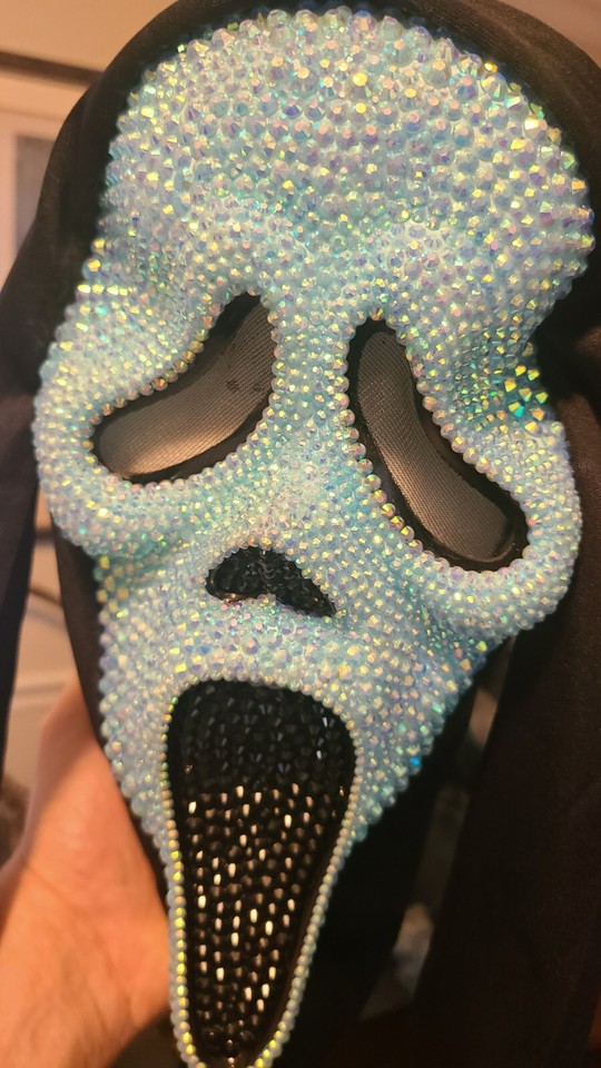 Ghost Face Scream Ghostface Glitter Pearl Sparkles Halloween or Cosplay ...