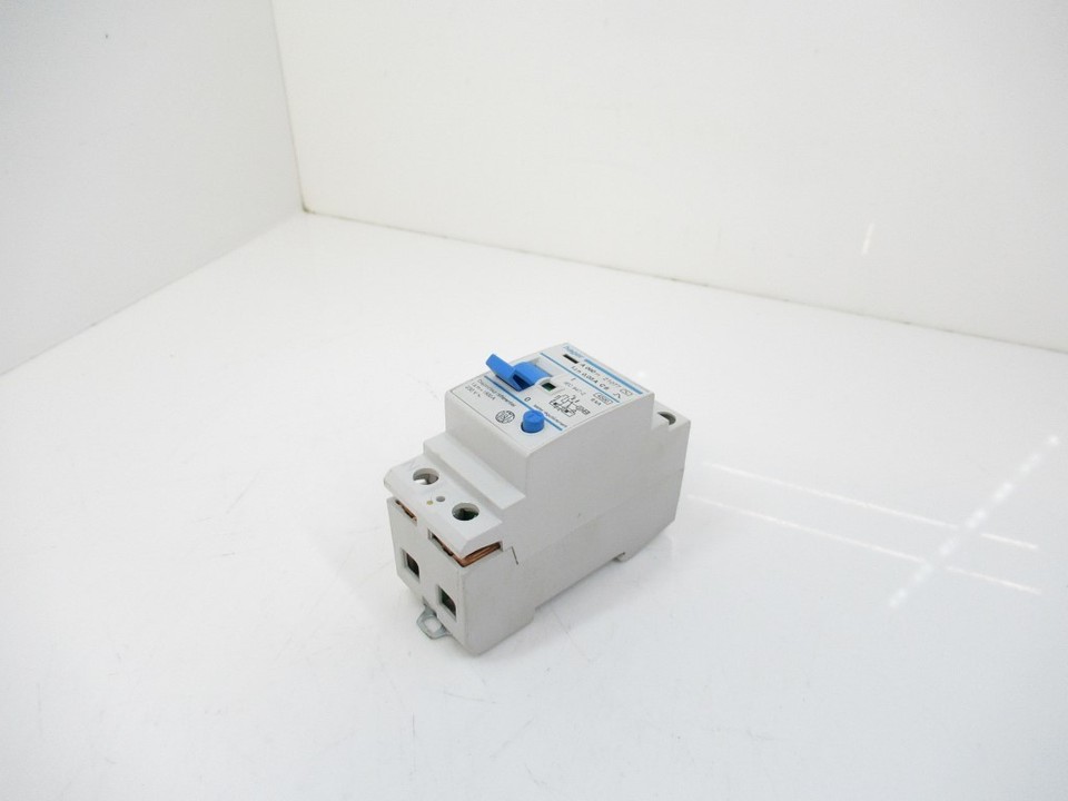 Hager 21077 Rcbo Circuit Breaker | eBay UK
