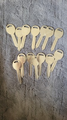 Key Compatible with Chrysler Jeep Uncut Blade Non Chip Y159 (14 Pack ...