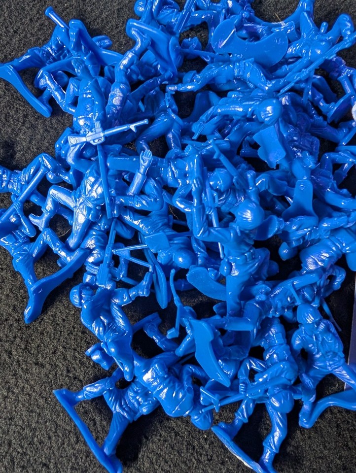 TIM MEE TOYS UNITED STATES SOLDIERS CLASSIC PLASTIC ARMY MEN BLUE 42 PC ...