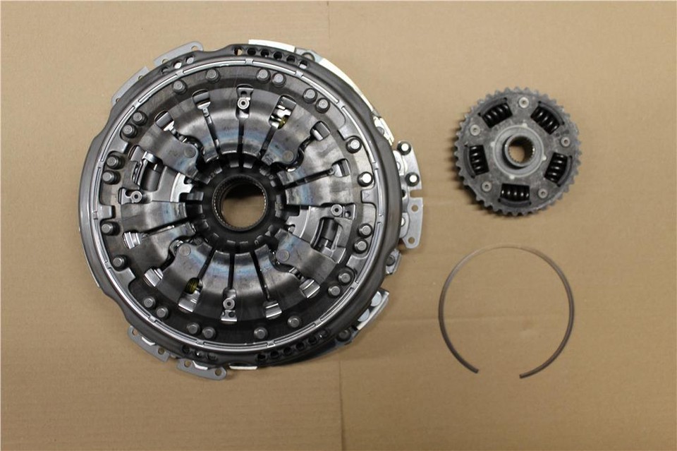 Clutch Kit VW Audi SEAT Skoda Various 0AM198142AA New Genuine Part | eBay