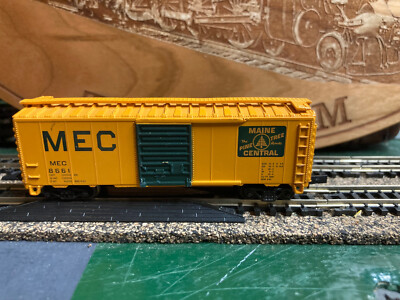 ATLAS N SCALE MEC MAINE CENTRAL BOXCAR | eBay