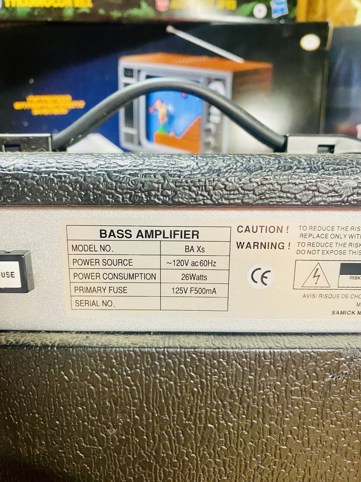 Silvertone Bass Guitar Amplifier BA-XS Amp 26W Samick Musical WORKS ...