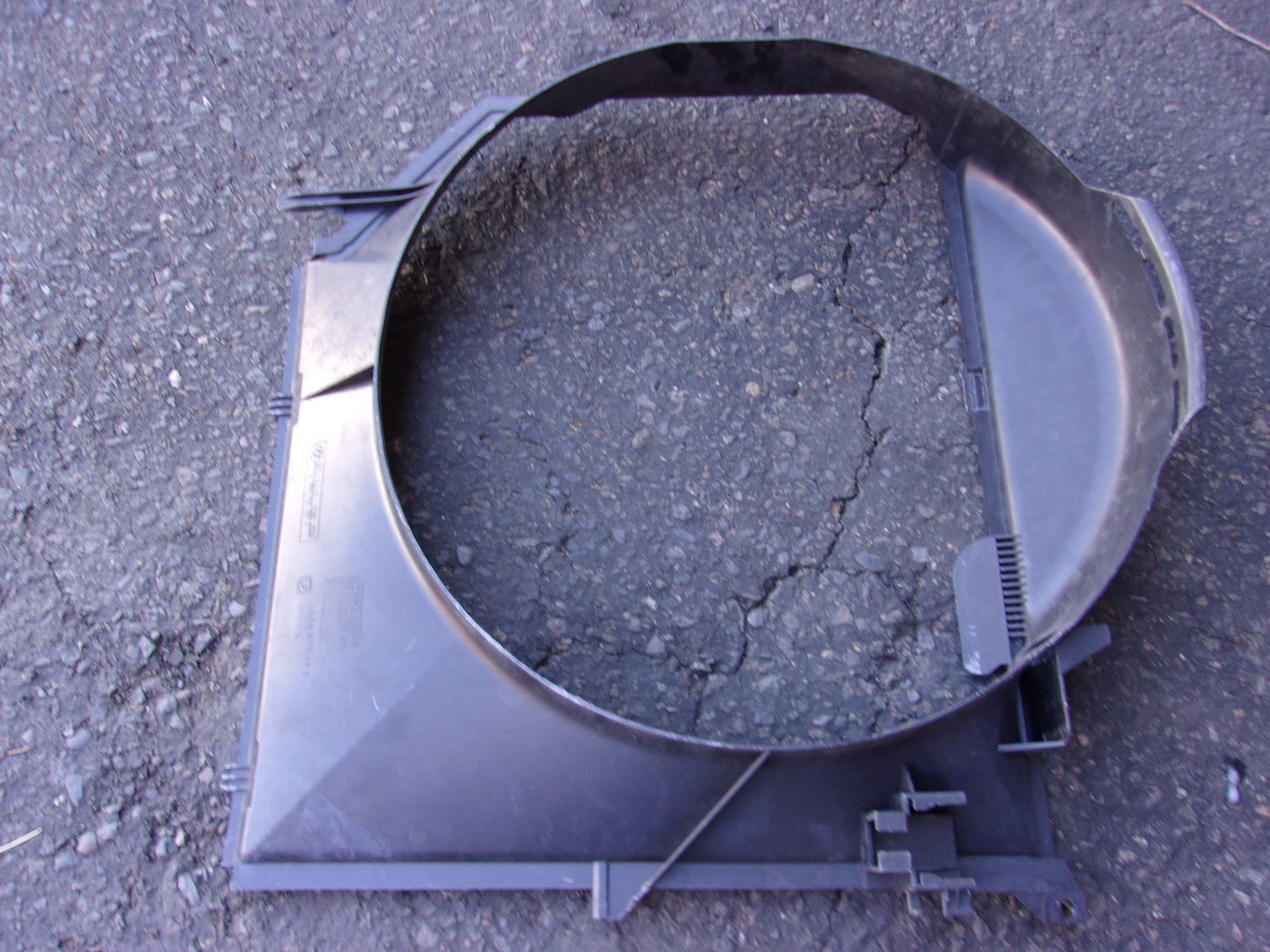 99-05 BMW 3-SERIES E46 RADIATOR FAN SHROUD 17111436259 OEM | eBay