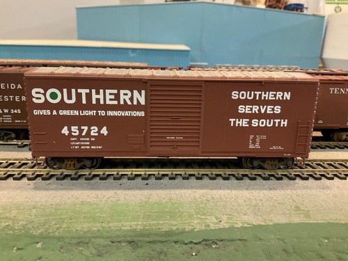 Southern 45724 HO Scale 40’ modernized Boxcar Athearn RTR 70455 KD, MW ...