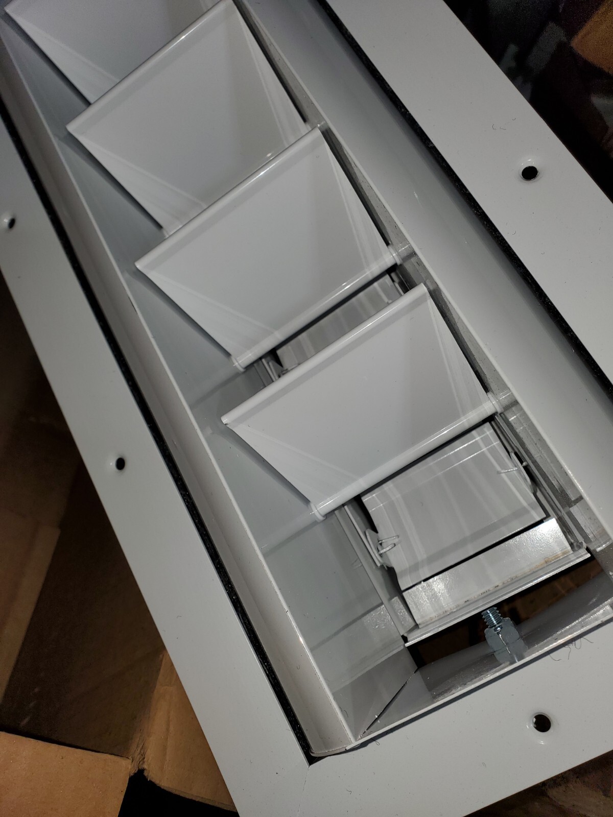 Titus DL 06x30 Louver Diffuser NEW AG15HD 344008 Ductwork Grill | eBay