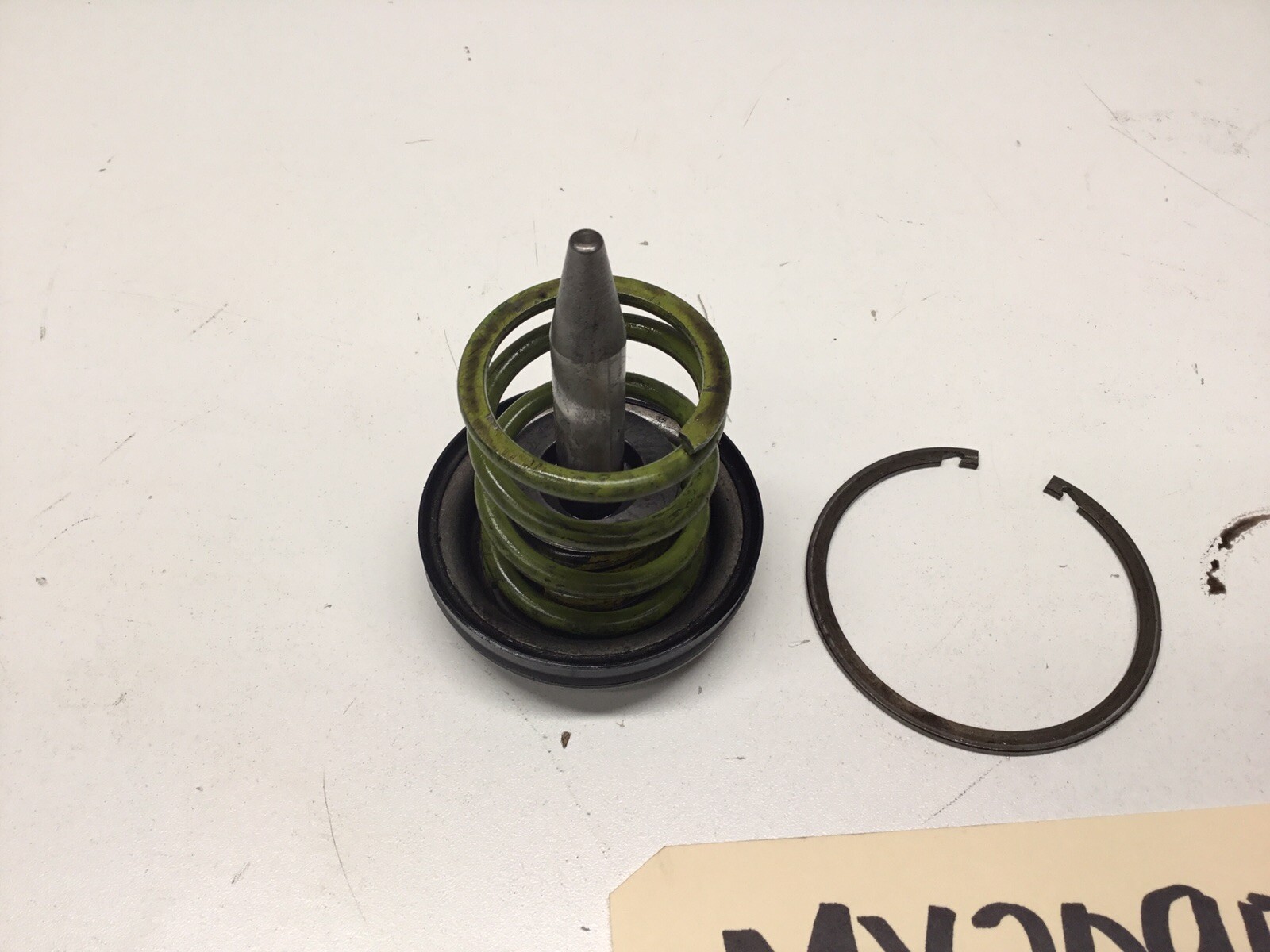 FORD PISTON ROD AND SPRING 4R70W TRANSMISSION F75P-7H188-AA V8 | eBay