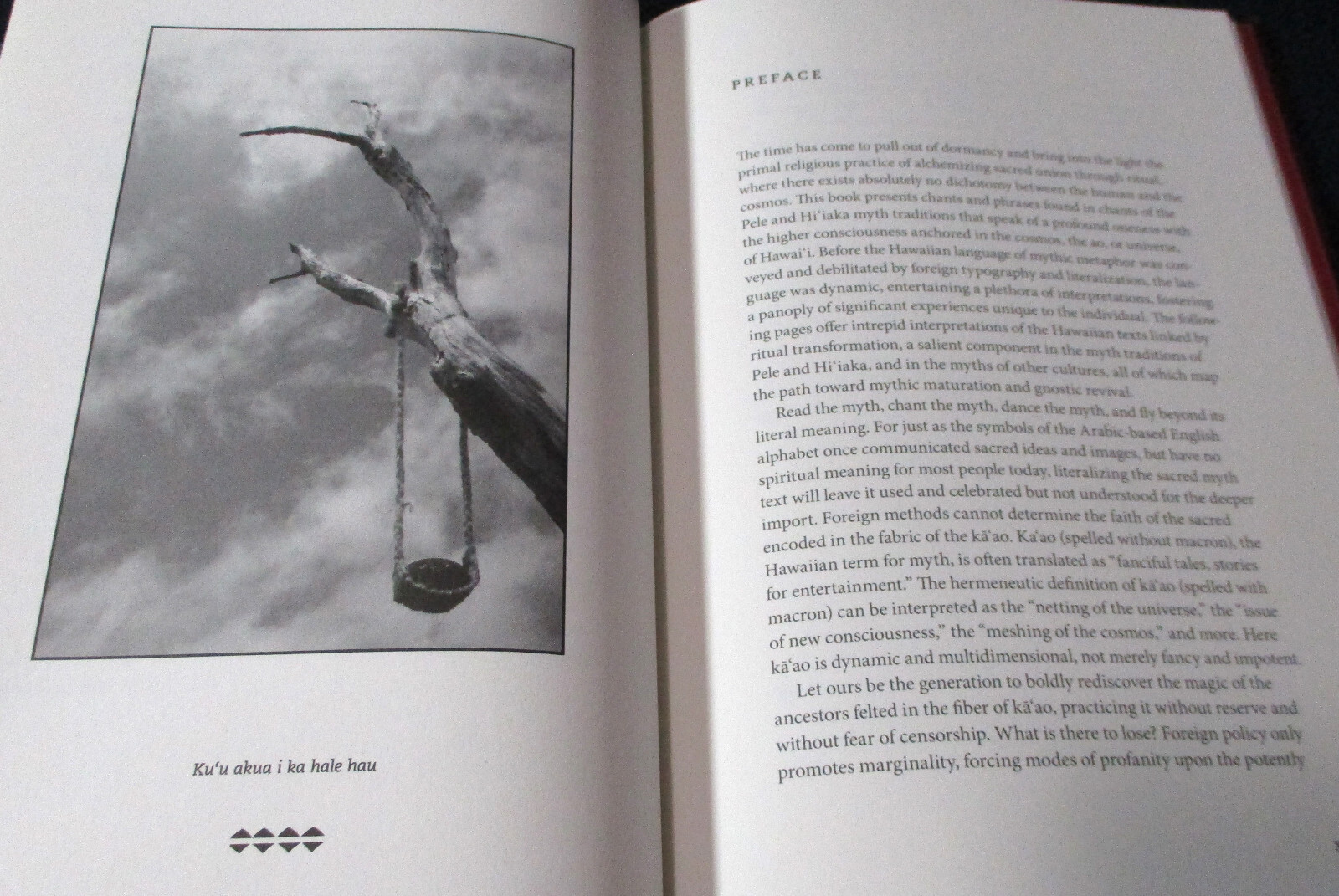 Hawaii LELE KAWA, FIRE RITUALS OF PELE Tangaro HC 2009 Bilingual Chants ...