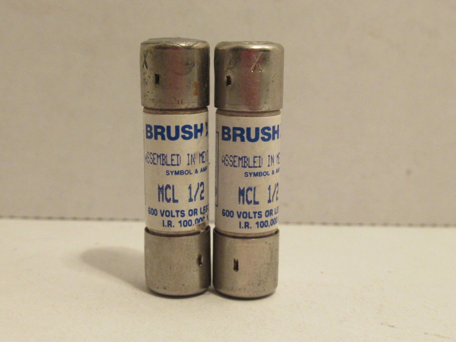 NEW (LOT OF 2) BRUSH MCL 1/2 MCL1/2 0.5A 600V AC FUSE | eBay