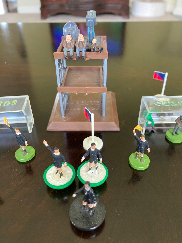 Subbuteo Referees Camera Crews Ball Boys Substitutes Tower Flags ...