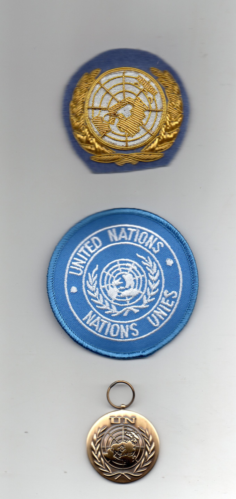 UNITED NATIONS FULL-SIZE MEDAL FOR UNTAG -OFFICERS BERET BADGE & SLEEVE ...