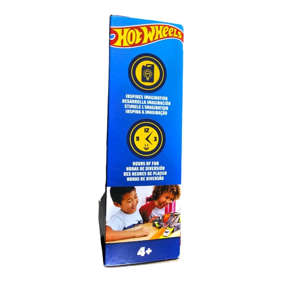 Hot Wheels City Dine & Dash Play Set Push Sign, Flip Burgers, + 1 Free ...