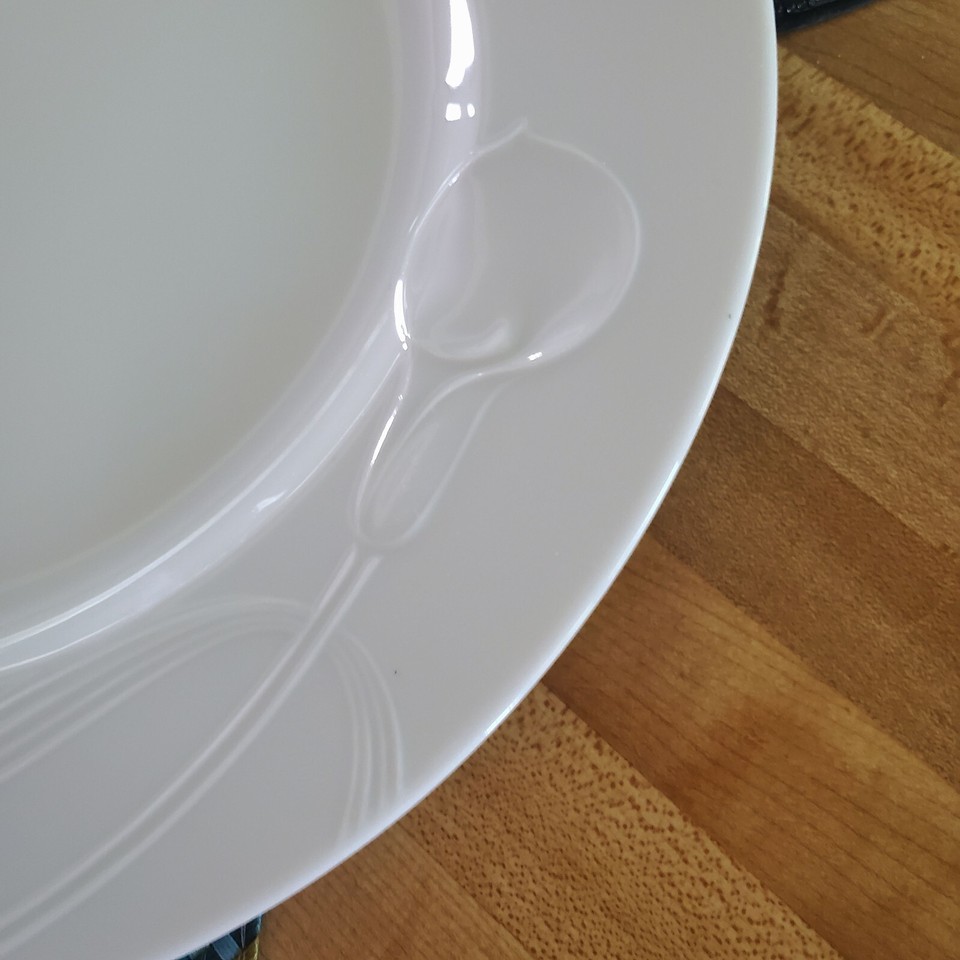 Mikasa Classic Flair White 12" Chop Plate Platter Calla Lily | eBay