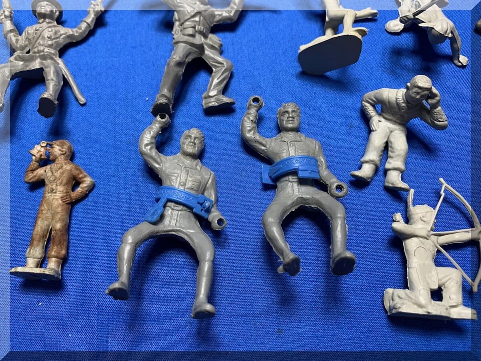 VINTAGE 1950s 1960s MARX MPC TOY FIGURE LOT TOM CORBETT REX MARS SPACE ...