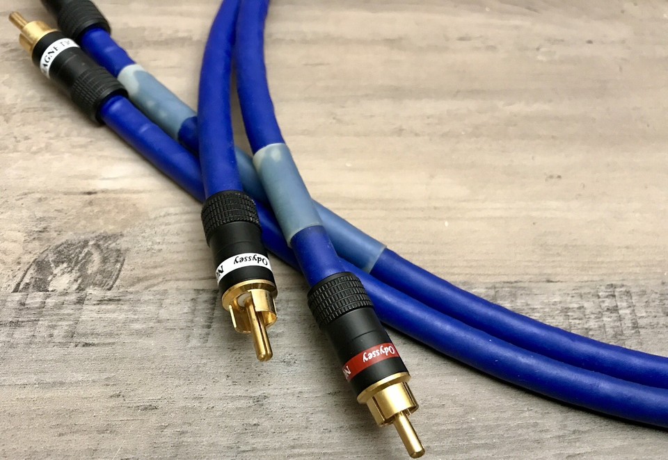 LOT Set of 2 Vintage/Early AudioQuest Odyssey FMS Blue 3 RCA ...