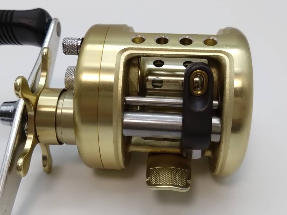 Shimano Calcutta 50Xt Right Handle P044 | eBay