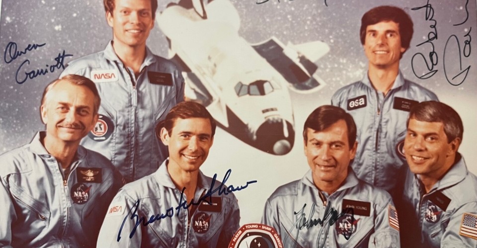 STS-9 JOHN YOUNG & FULL PRIME MISSION CREW SIGNED AUTOGRAPHED NASA ...